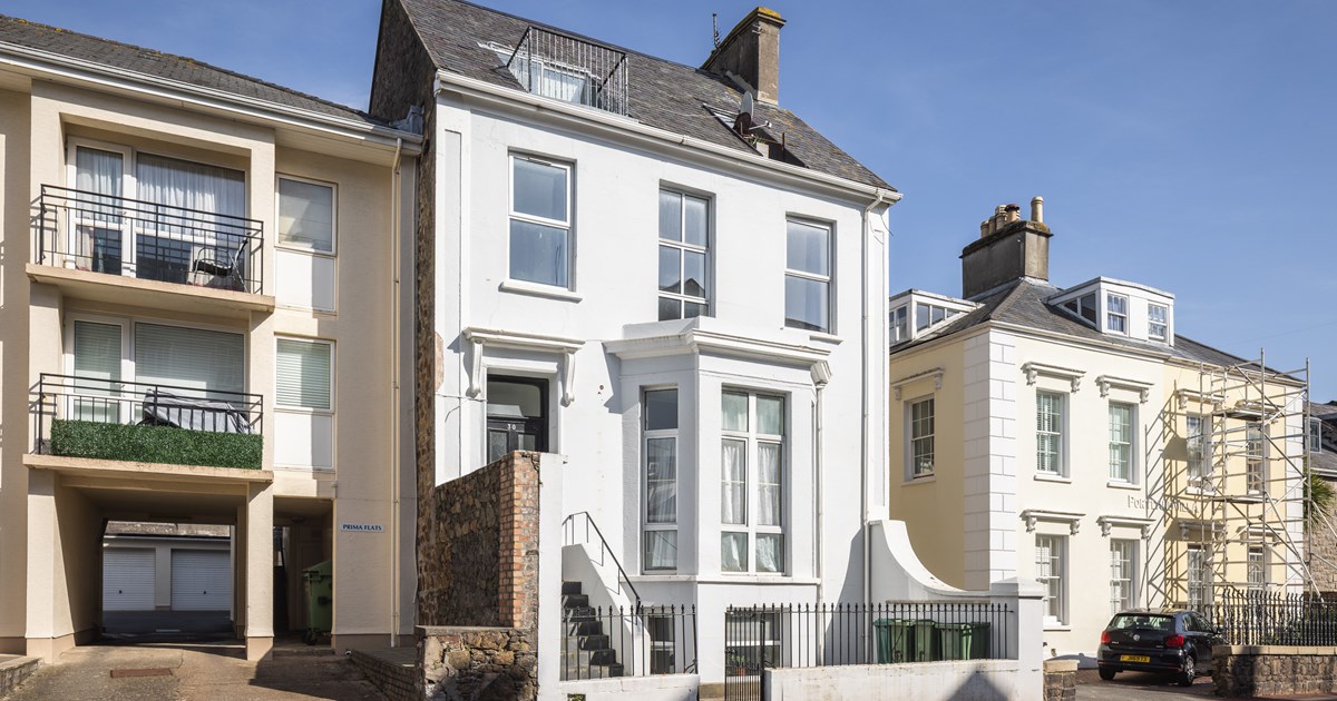 Flat 5, Midvale Court - Jersey Property - Livingroom Guernsey and ...